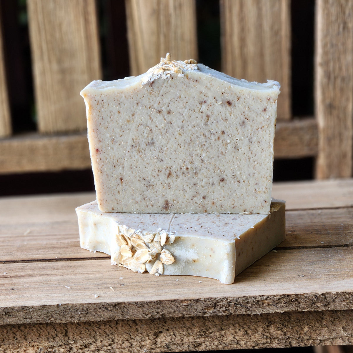 Oatmeal Chamomile – Wee Goat Soap